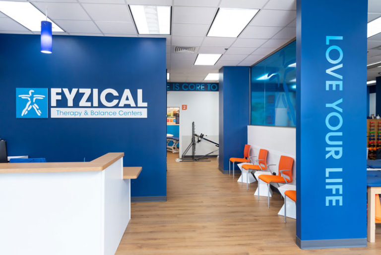 Lincoln Park Physical Therapy | FYZICAL Chicago