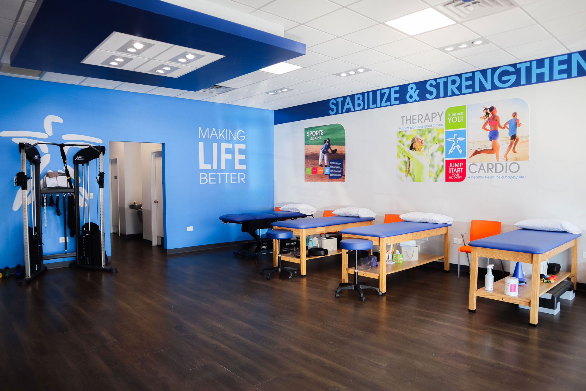 Logan Square Physical Therapy | FYZICAL Chicago